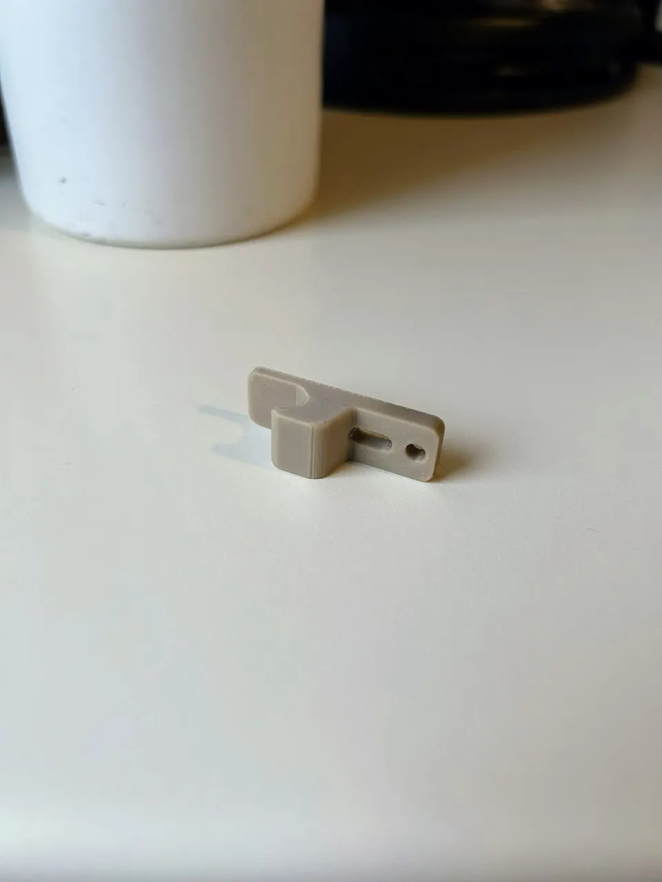 Mini Push-to-Open Latch Catch – Repair part - Free 3D Print Model ...