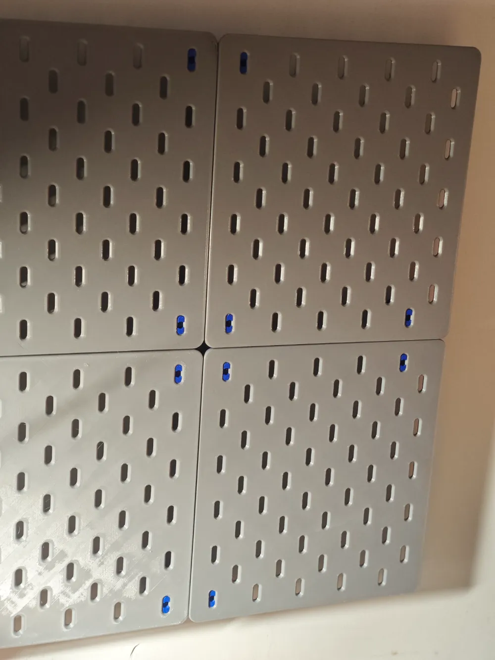 IKEA Skadis The thickness of the two-plate link gasket is 20mm ...