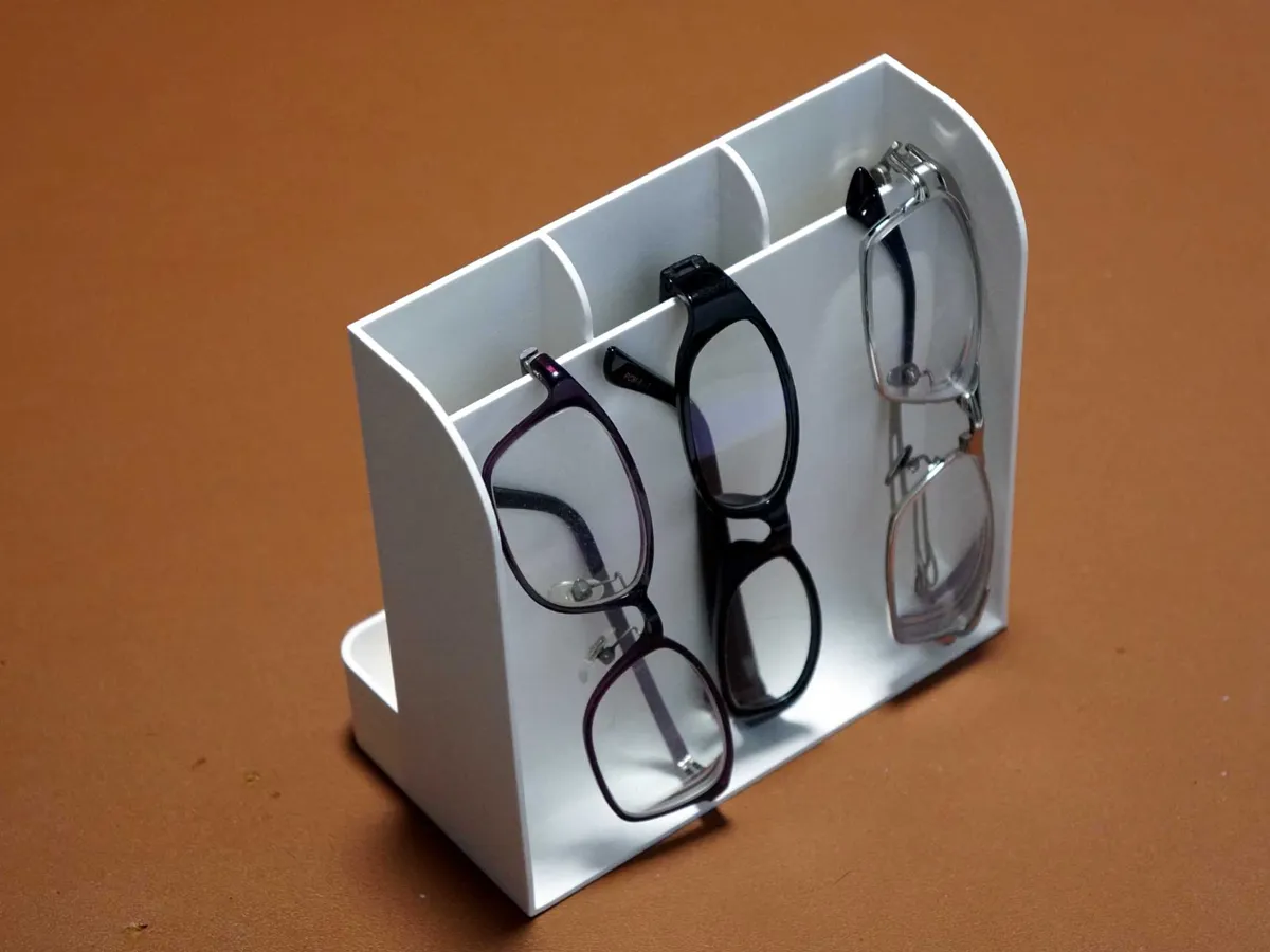 Dreifach-Brillenständer – Kostenloses 3D-Druckmodell – MakerWorld