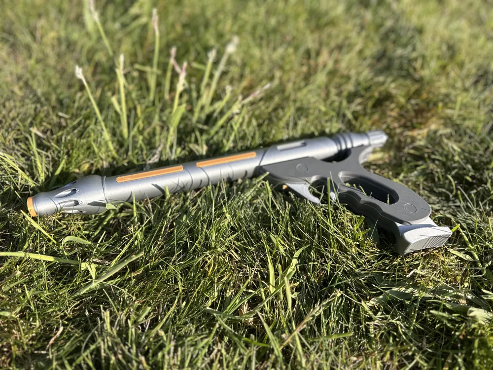 Jango Fett WESTAR-34 – Full-Scale Star Wars Prop - Free 3D Print Model ...