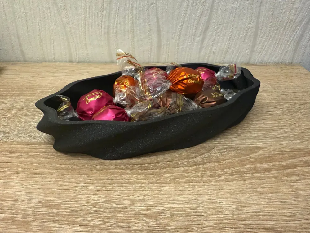 Candy Dish - Free 3D Print Model - MakerWorld