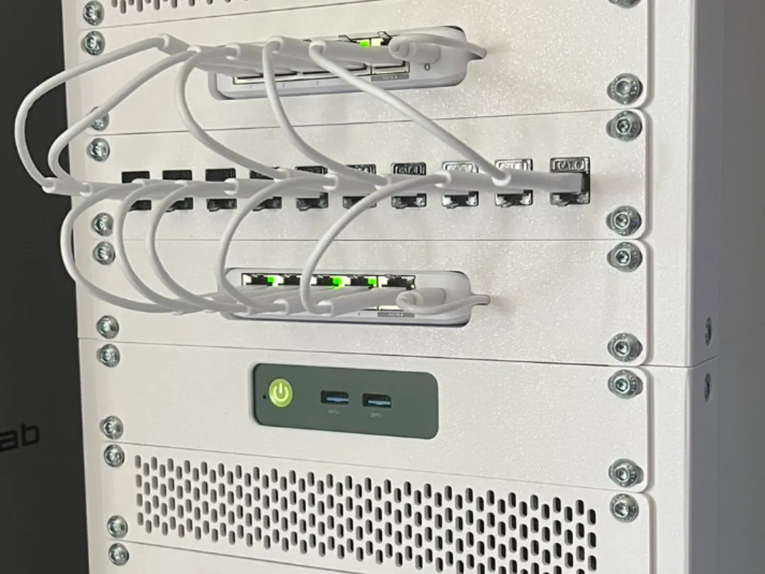 Unifi USW-Flex-2.5G-5 10-inch Rack Mount - Free 3D Print Model - MakerWorld