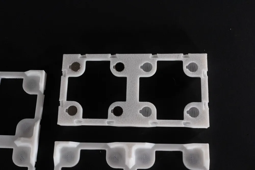 Gridfinity Magnet Base Improved (up to 6x6) Remixed by Perfect Scale ...