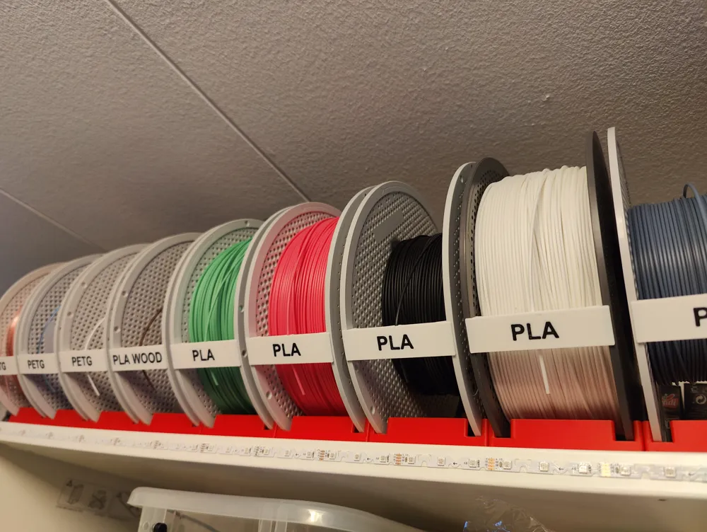 Filament label clip by Zonique2k MakerWorld: Download Free 3D Models