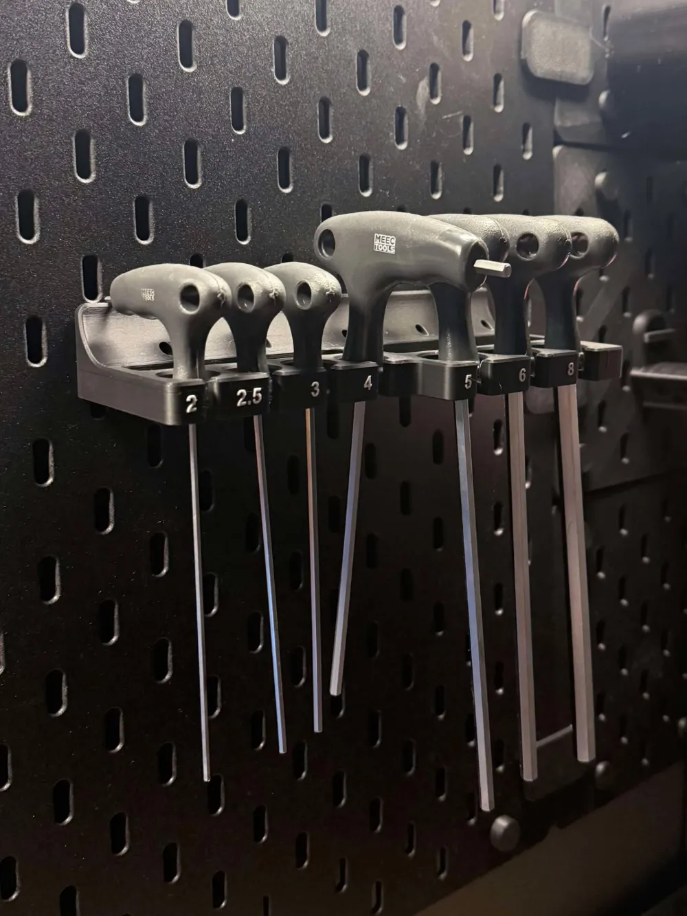 T-Handle Hex Key Holder Skadis Remixed by KELLGREN MakerWorld: Download Free 3D Models