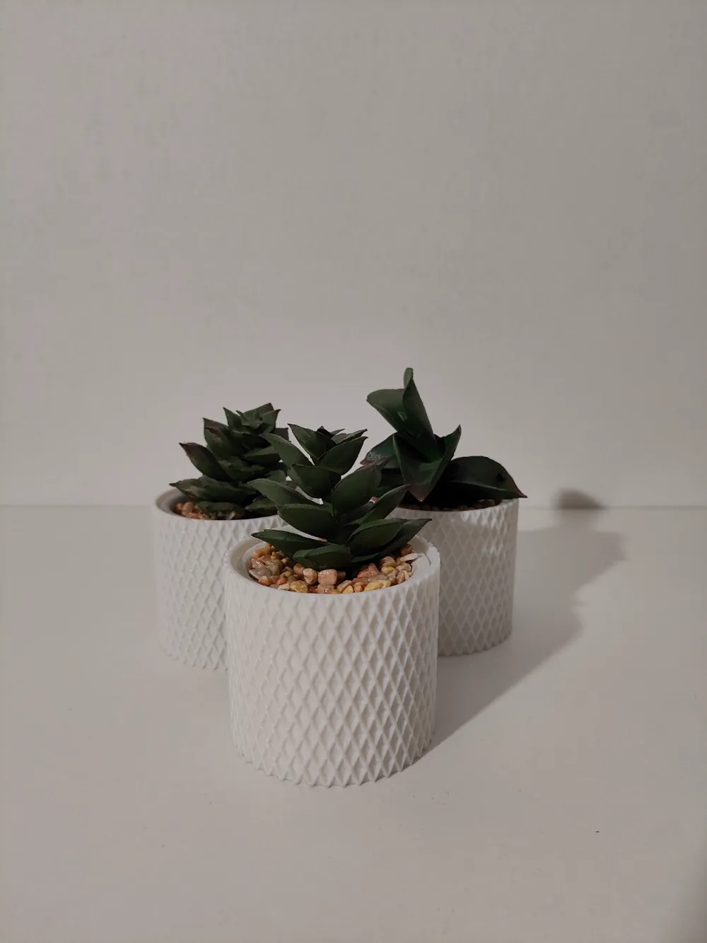 Small Plant Pot - Free 3D Print Model - MakerWorld