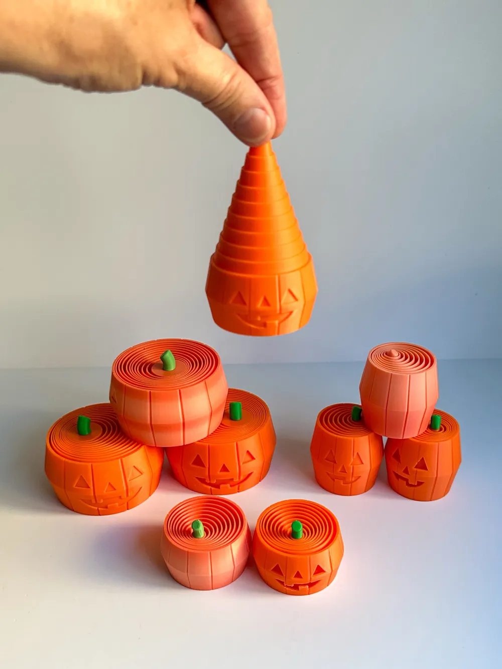 Small Pumpkin Layered Fidget (3 Styles) by 3DPmom MakerWorld: Download ...