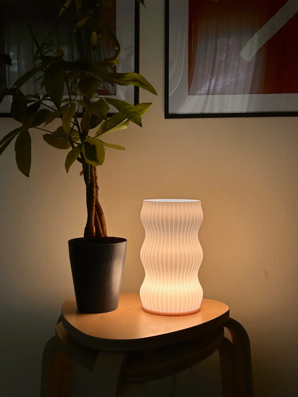 Modern Lamp (LED Lamp Kit) by ShenDesigns - MakerWorld