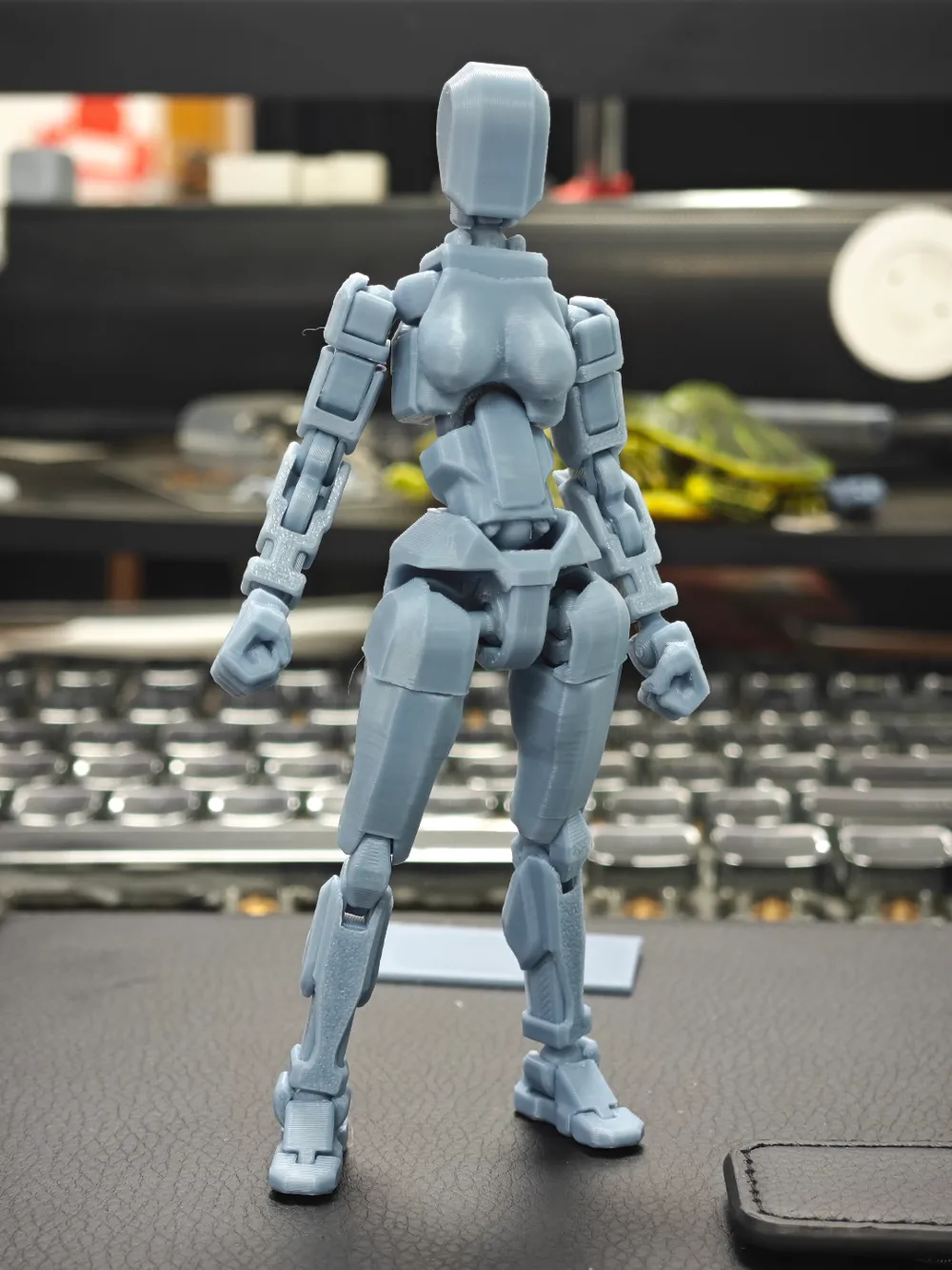 Dummy Female Armor v1 - Free 3D Print Model - MakerWorld