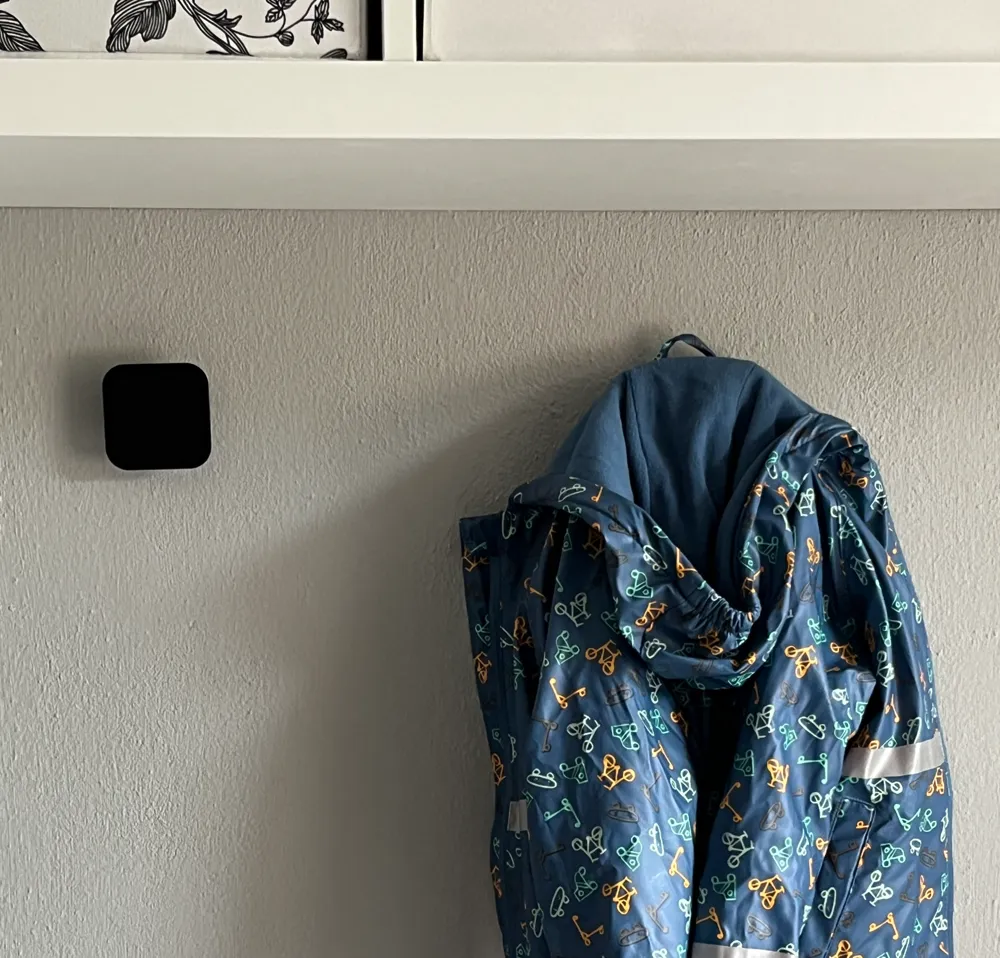 Elegant square hook and Kallax knob by MAT_3D - MakerWorld