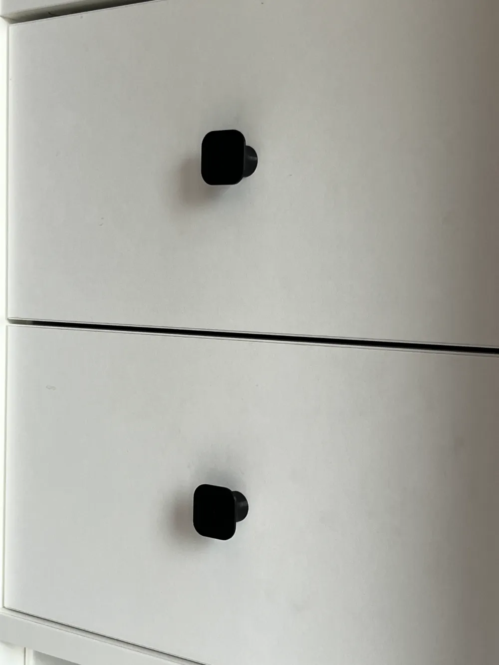 Elegant square hook and Kallax knob by MAT_3D - MakerWorld