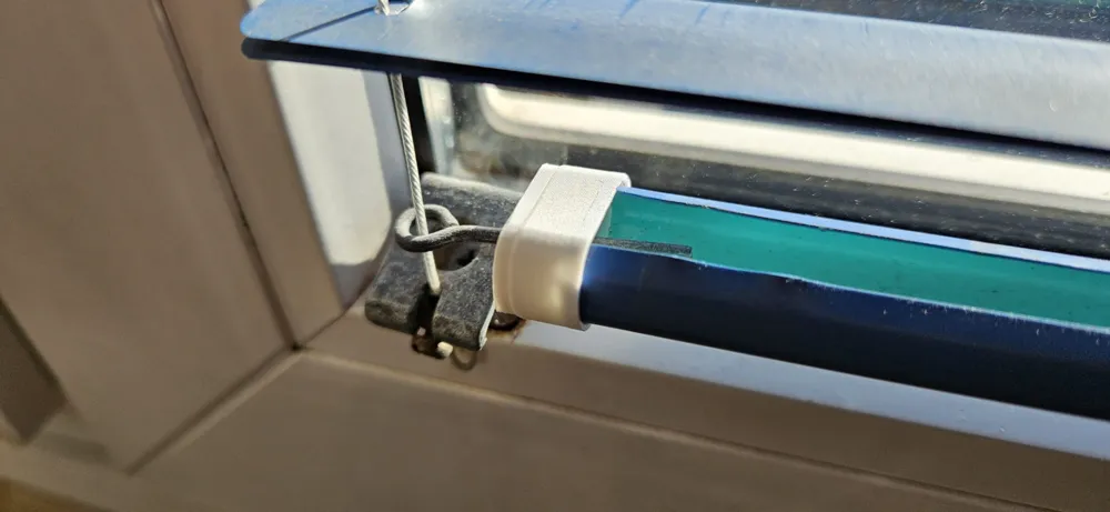 Window shade clip by Reality.2 - MakerWorld