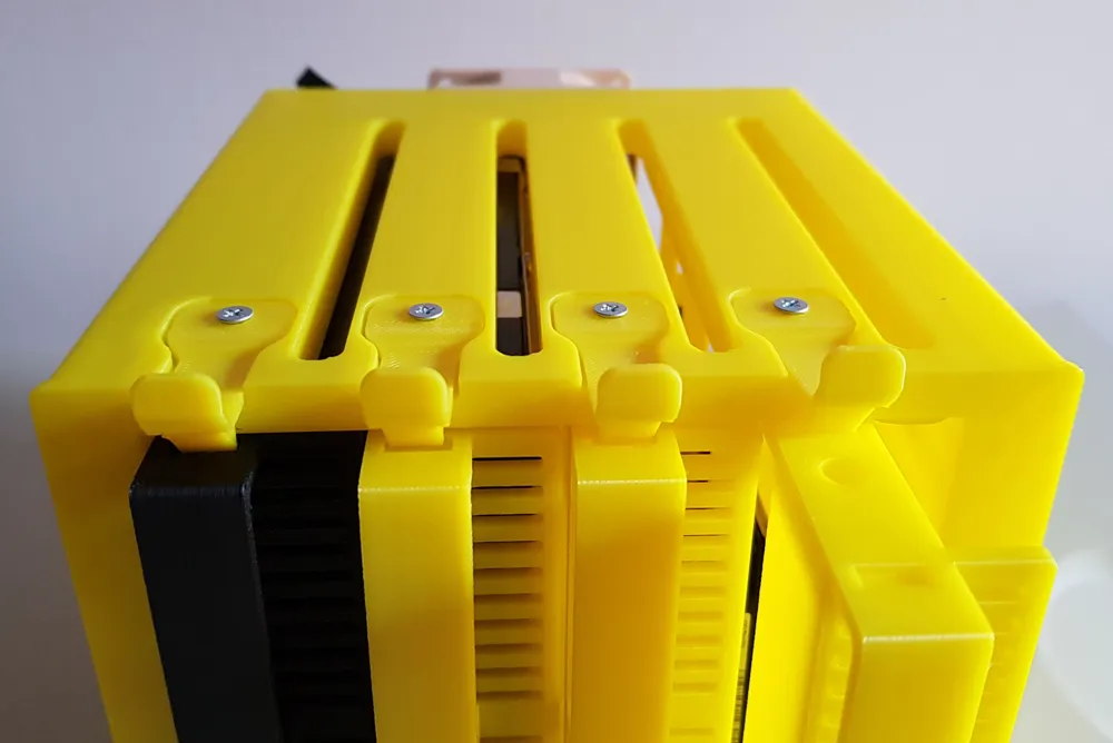 JBOD HDD cage enclosure for optical disc bay by DIY_3D - MakerWorld
