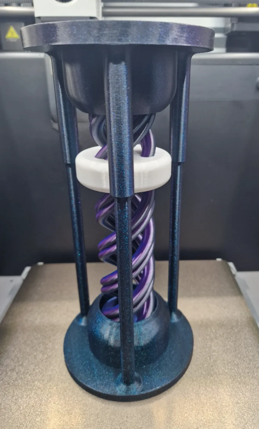 Optical Illusion HELIX by mkersjes MakerWorld: Download Free 3D Models