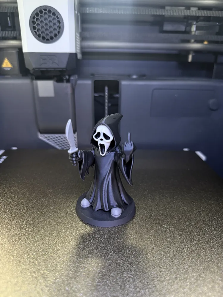 Scream Ghostface giving the Finger by Oleg MakerWorld: Download Free 3D ...