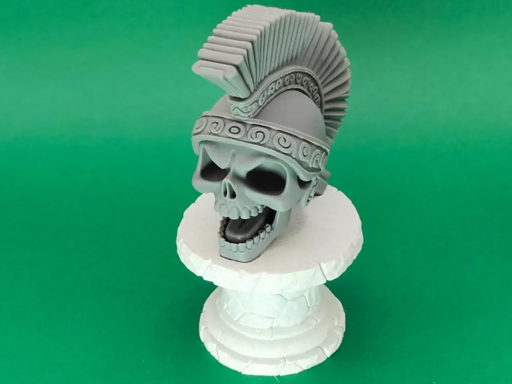 Small Skull with ancient helmet "Chibi" style - Free 3D Print Model ...