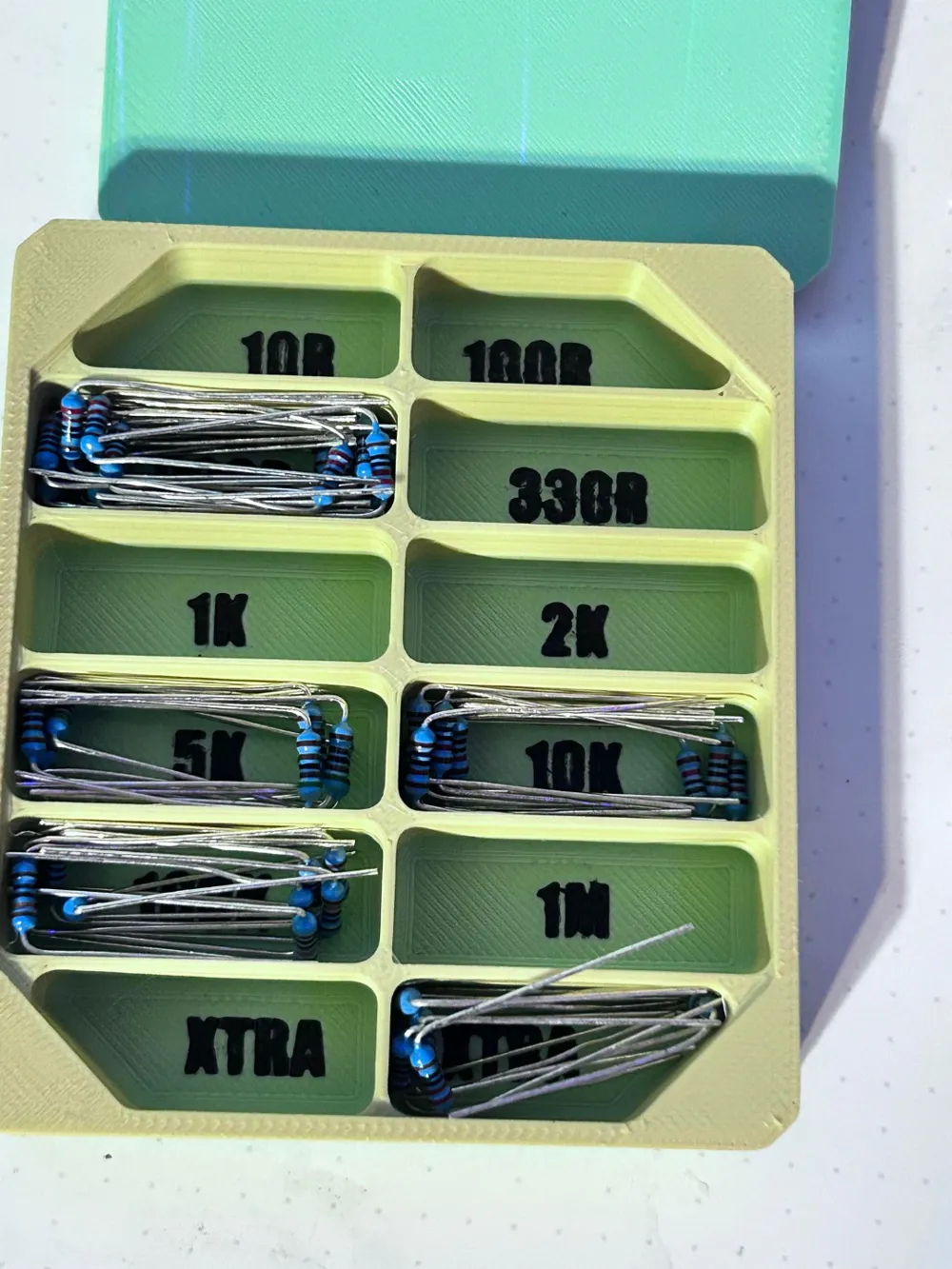 ARDUINO RESISTOR STORAGE WITH MAGNETS by Hartwellwv - MakerWorld