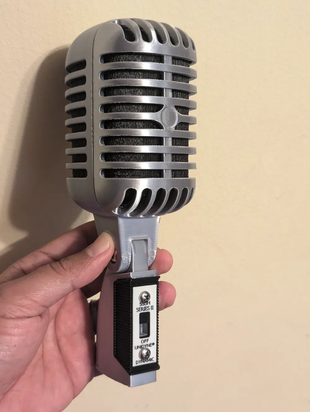 Microphone Prop by vepiedra MakerWorld: Download Free 3D Models