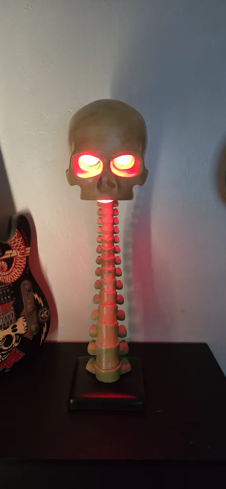 Skull Spine Lamp - Free 3D Print Model - MakerWorld
