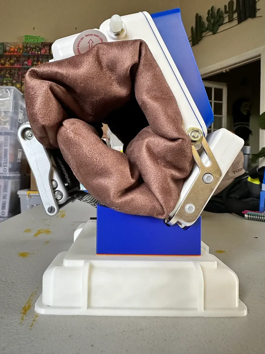 Sugar Bombs Pip-Boy 2000 Mk VI Stand Remixed by Faran3D - MakerWorld