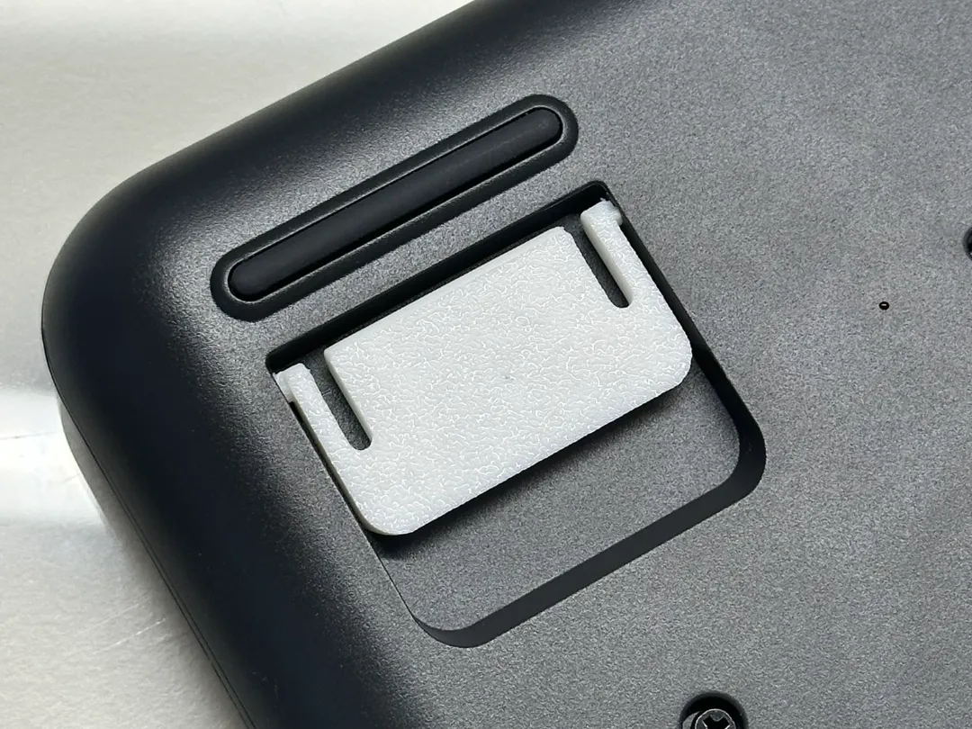 Logitech - Wave Keys keyboard tilt leg – Kostenloses 3D-Druckmodell ...