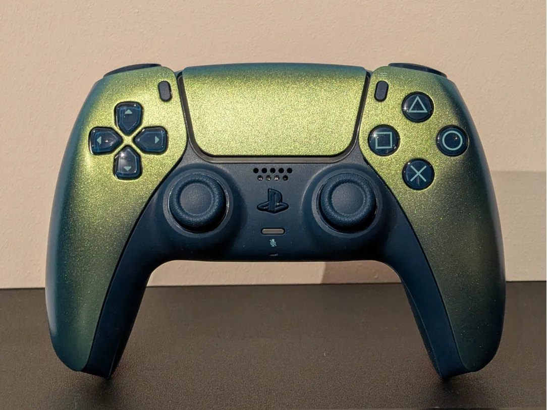 True Invisible DualSense Stand (PS5 Controller) - Free 3D Print Model ...
