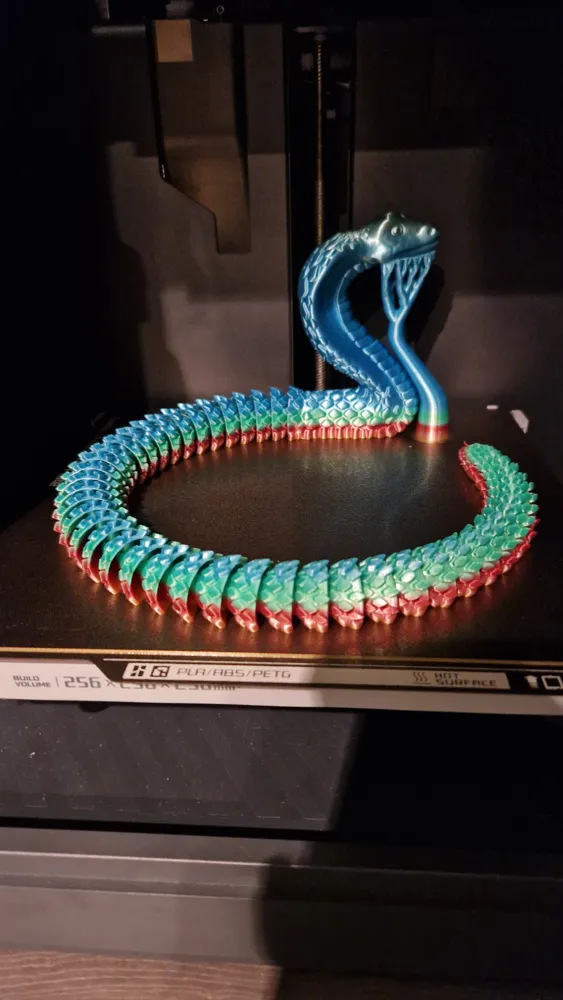Articulated cobra snake - MakerWorld 3D Model | 3Drop