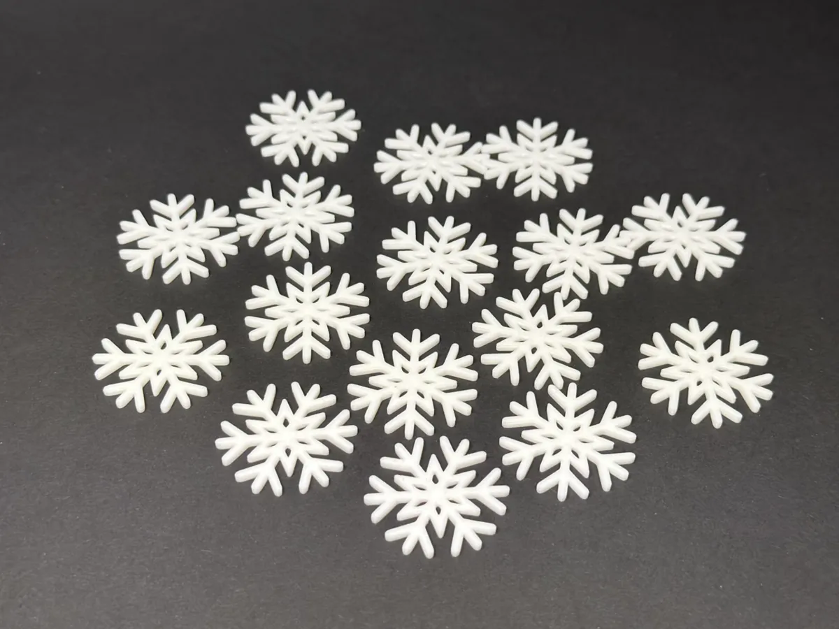 Mini Snowflakes | Winter & Christmas Decoration by FollowForCoolModels ...