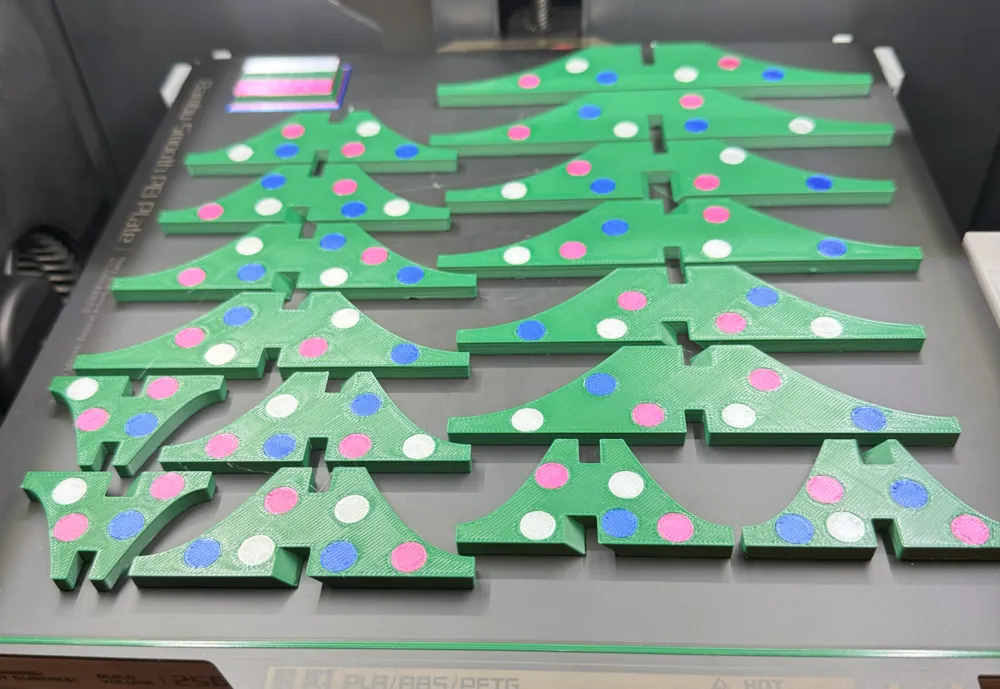 Christmas Tree, Interlocking; Easy Assembly - Free 3D Print Model ...