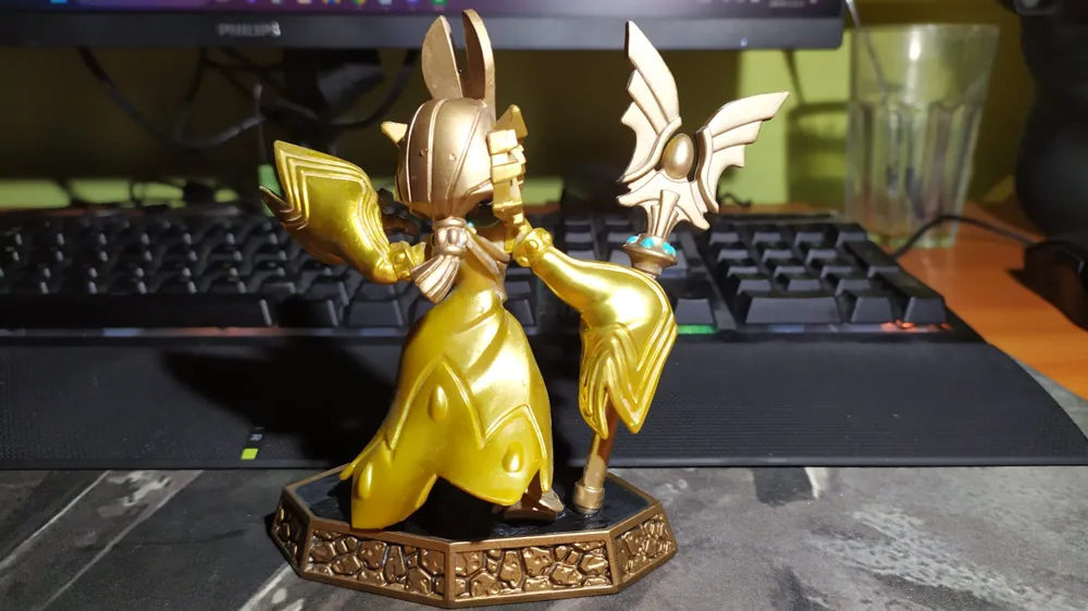 golden queen skylanders precise scan by lukas.vavra MakerWorld ...