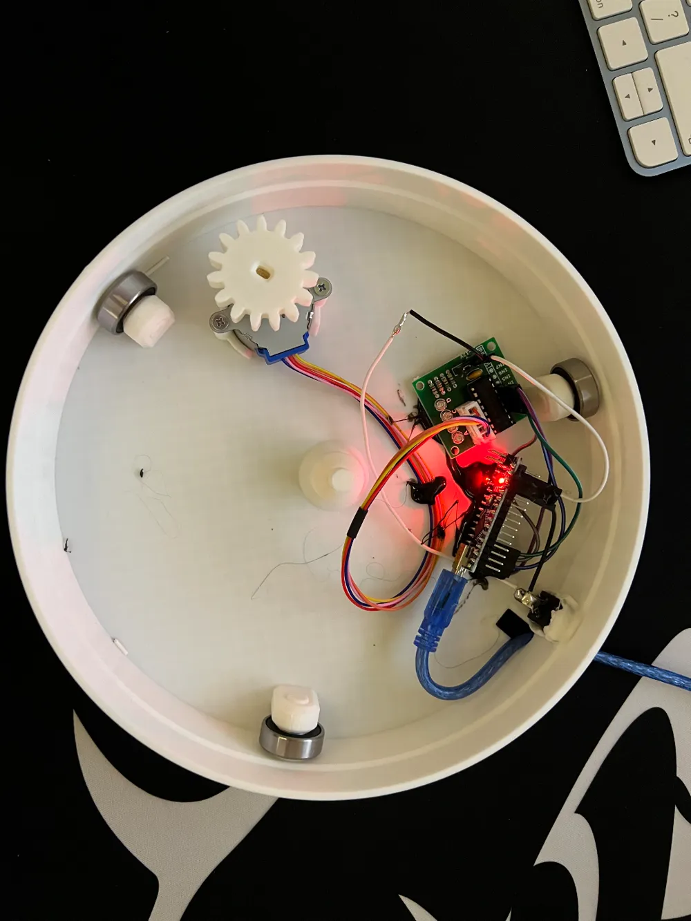 3d scanning rotary plate (photography) by Milicjovan - MakerWorld