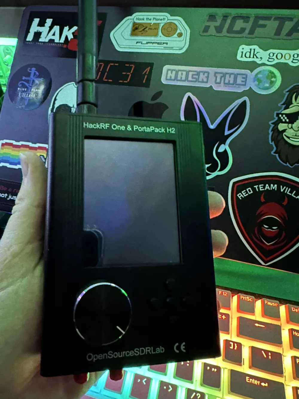 HackRF Button Cover by emilia - MakerWorld