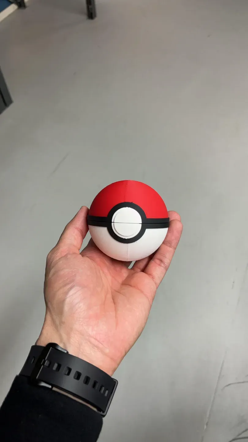 Poke Ball - Magnetic Poké Ball - Pokémon Ball by 3DisamMakerWorld ...