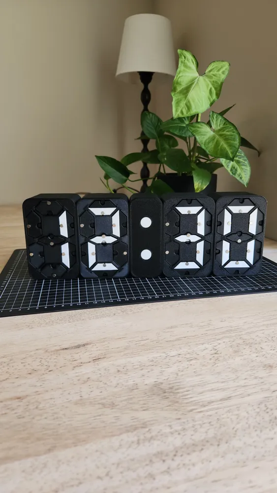 3D Printed Electromechanical 7-Segment Display - Free 3D Print Model ...