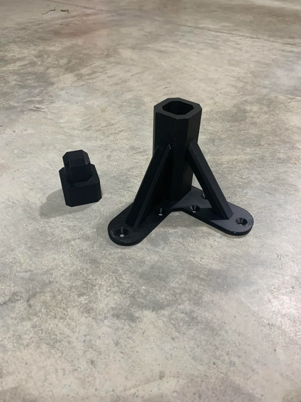 Legs for Self or Monitor Riser by Connerkierstead - MakerWorld