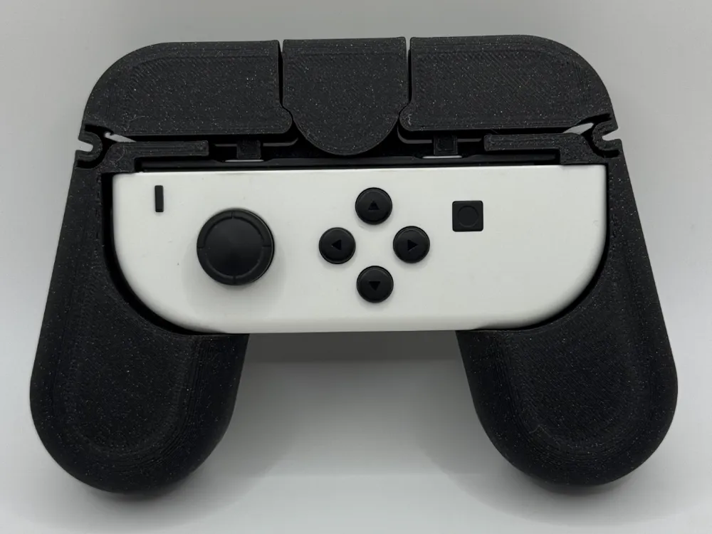 JoyCon Controller Grip V2.2 by Clint’s Prints 3D MakerWorld: Download ...