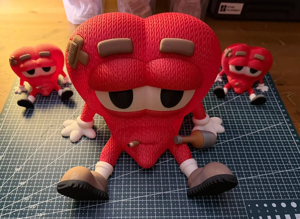 Broken Heart - Mr.Numb - NO AMS - Free 3D Print Model - MakerWorld
