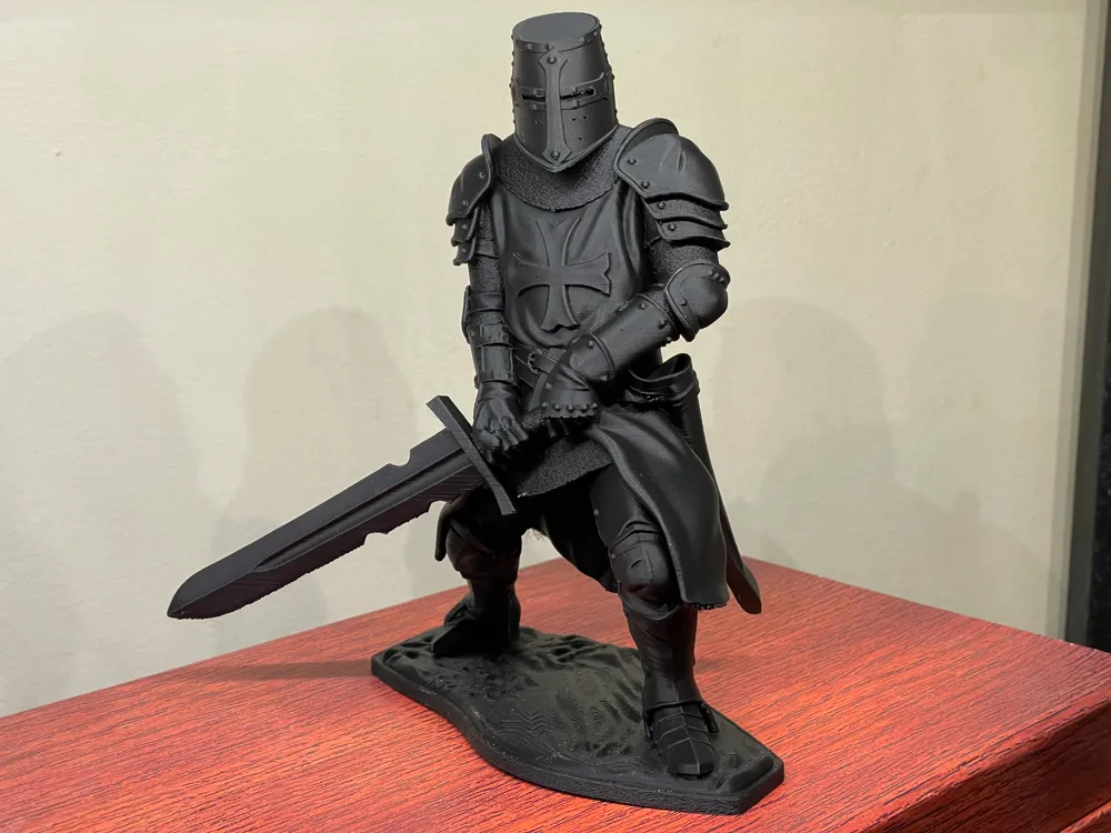 Templar Knight – Armored Warrior Statue - Free 3D Print Model - MakerWorld