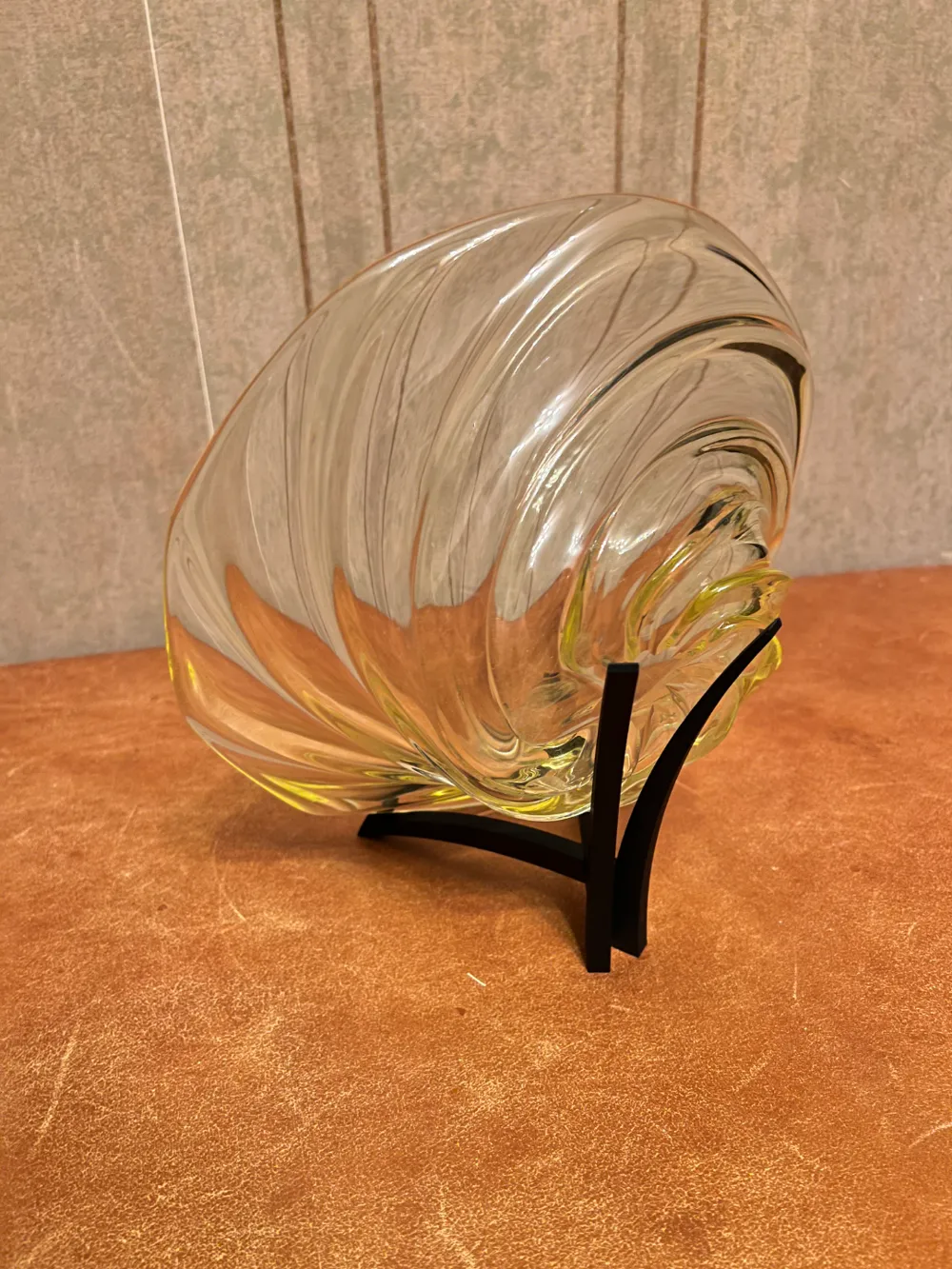 Bowl display stand - Free 3D Print Model - MakerWorld