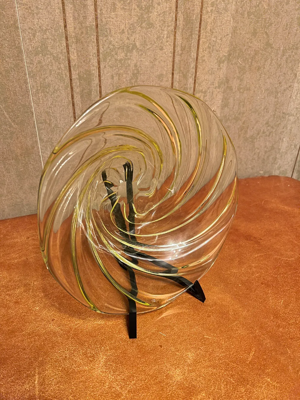 Bowl display stand by Printainius - MakerWorld