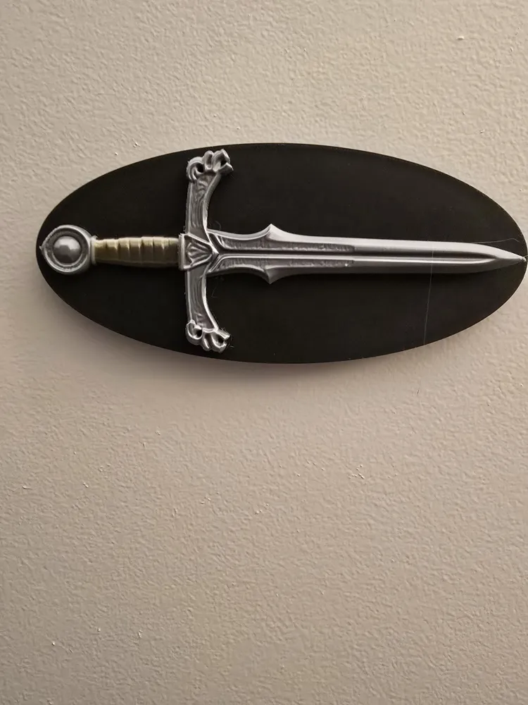 Templar's Sword w/Wall Mount - Free 3D Print Model - MakerWorld