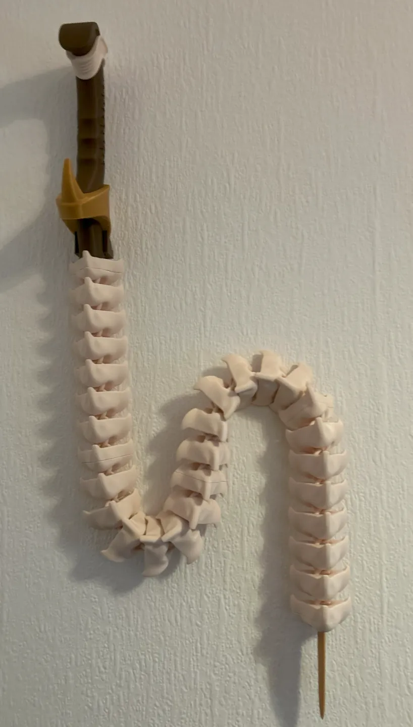 Razor Whip wall mount by sadavis15474 - MakerWorld