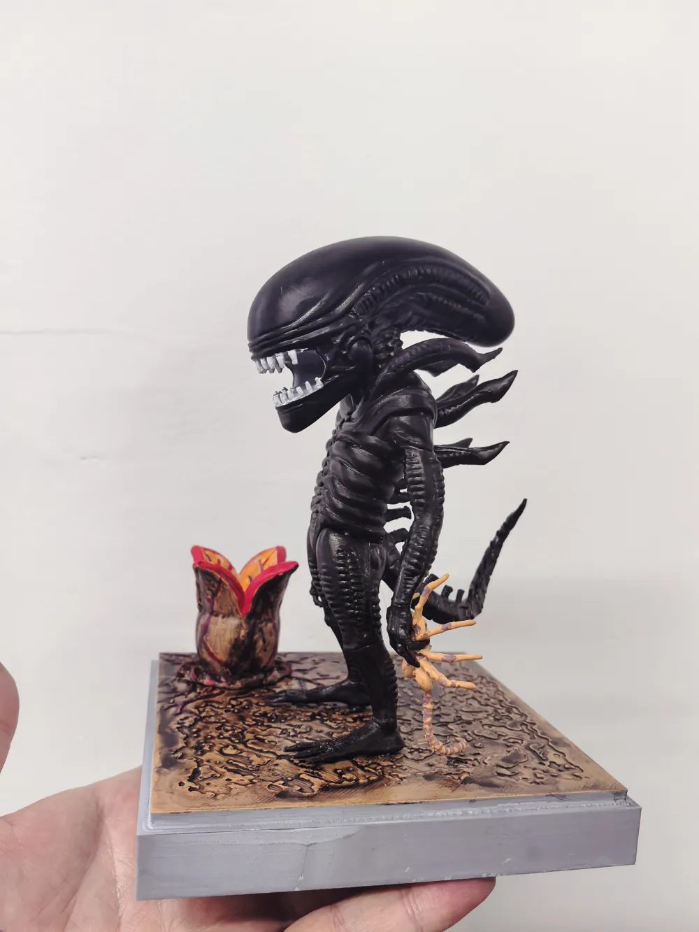 Chibi Alien (with Facehugger + Alien Egg) - Free 3D Print Model ...