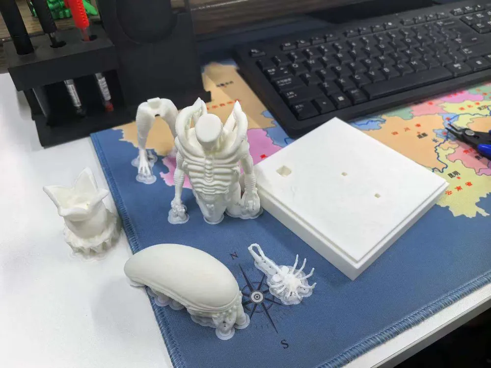 Chibi Alien (with Facehugger + Alien Egg) - Free 3D Print Model ...