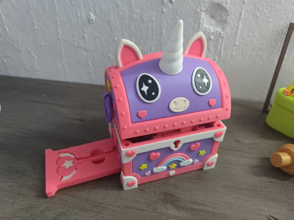 Unicorn Mechanical Treasure Chest - Free 3D Print Model - MakerWorld