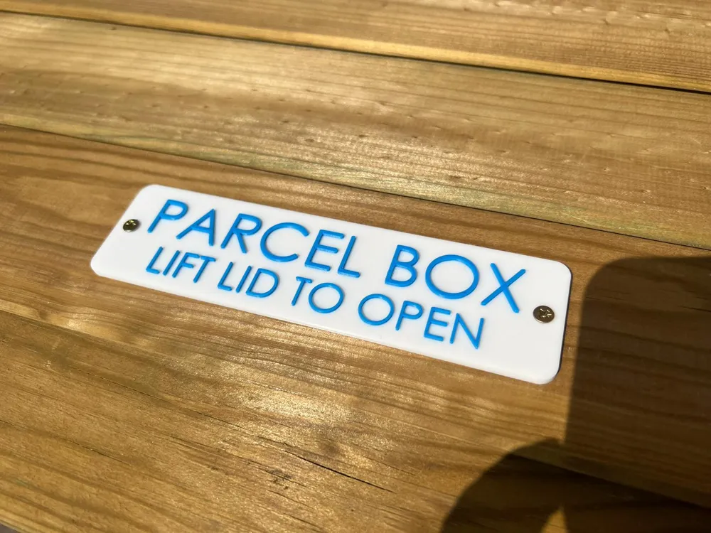 Screw Mounted Parcel Post Box Sign by 1810 Custom Designs - MakerWorld