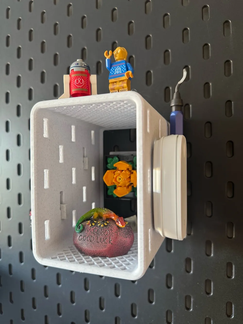 Cube Shelf for SKÅDIS - Extends Pegboard Surface - Free 3D Print Model ...