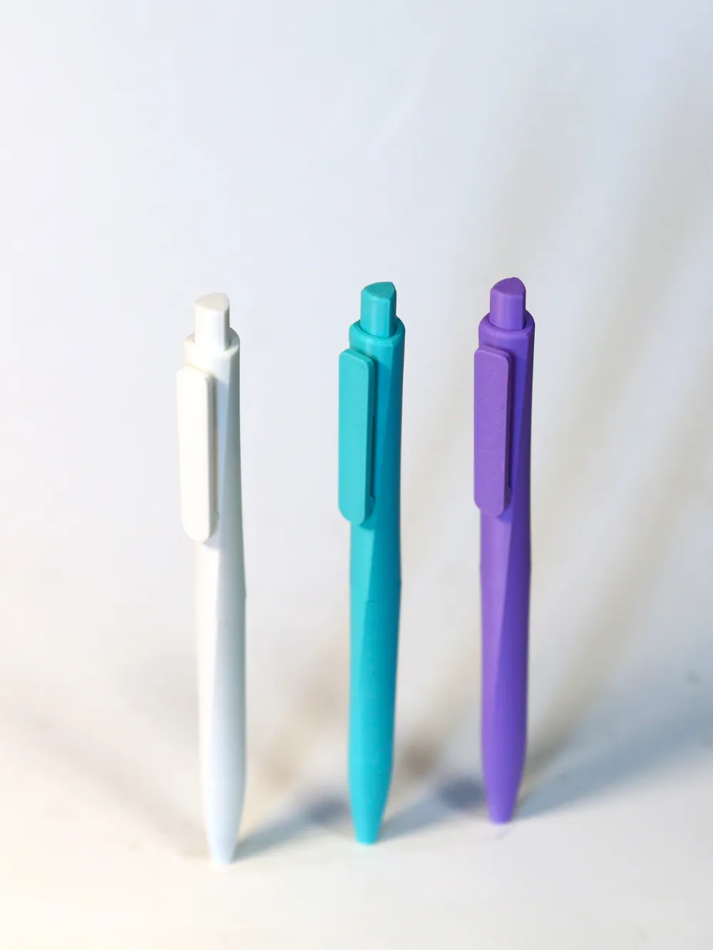 Slim Twisted ClickPen, Retractable Pen 三面旋转圆珠笔 by 喵武士 MakerWorld ...