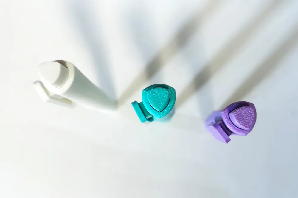 Slim Twisted ClickPen, Retractable Pen 三面旋转圆珠笔 by 喵武士 MakerWorld ...