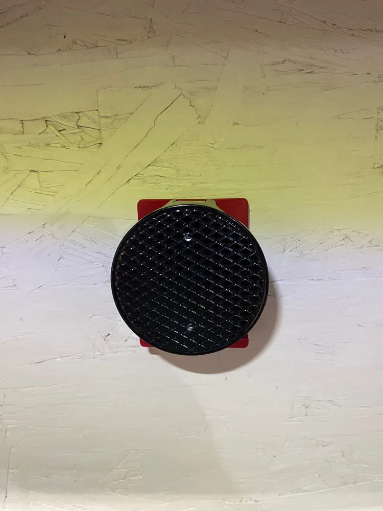 Daytona pinch weld jack pad wall mount - Free 3D Print Model - MakerWorld
